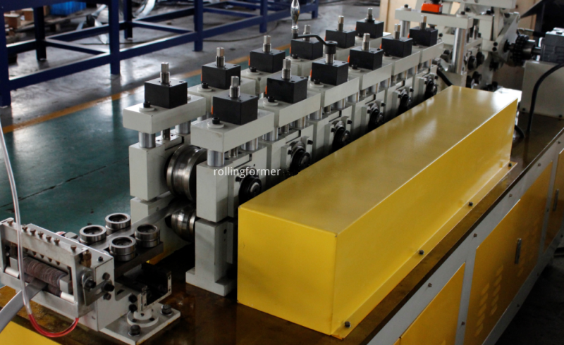 High precision exhaust band clamps bending machine | Zhongtuo Welded ...